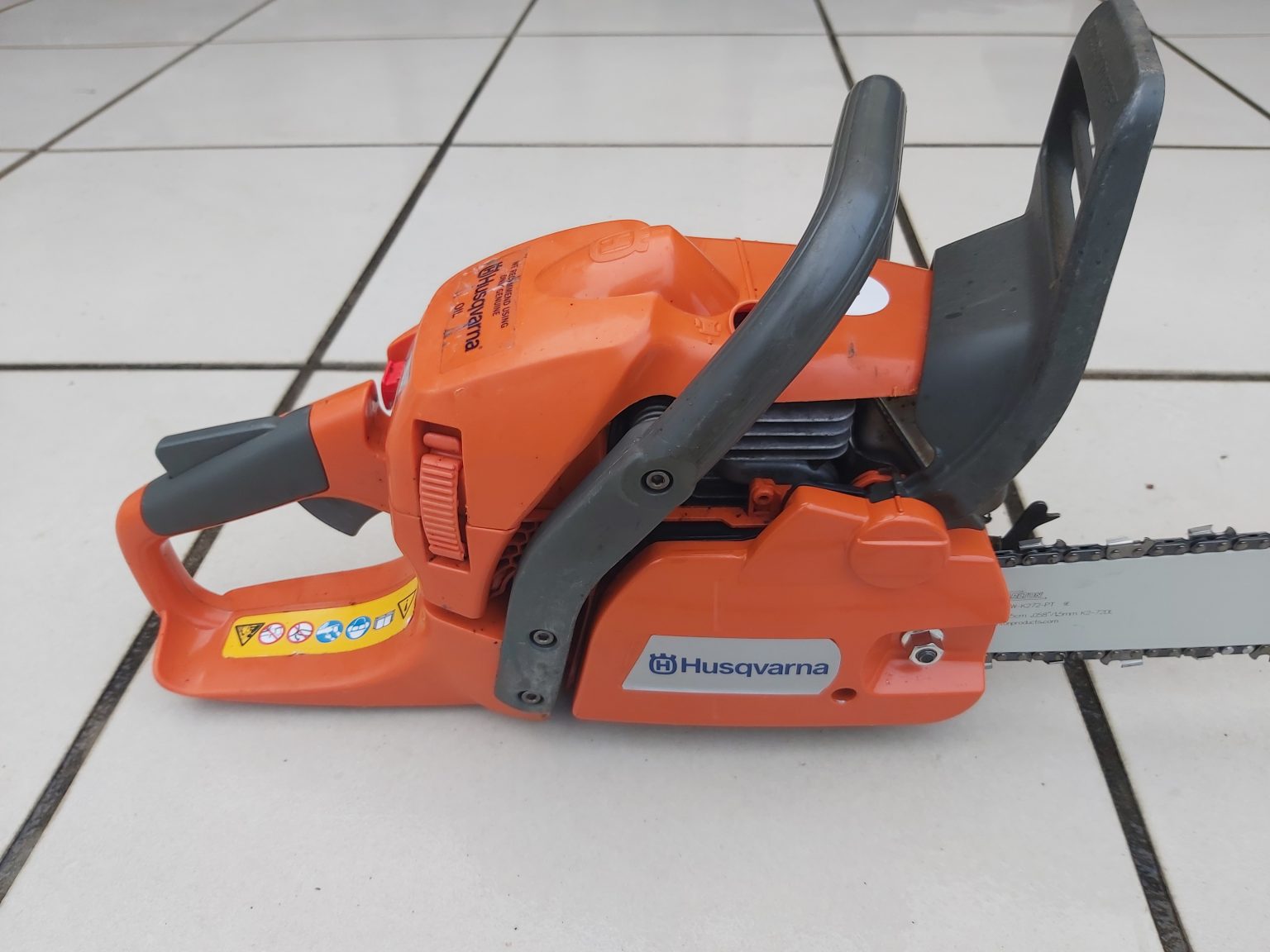 HUSQVARNA 450 with 18 inch bar *50cc* - Chainsaw Parts World