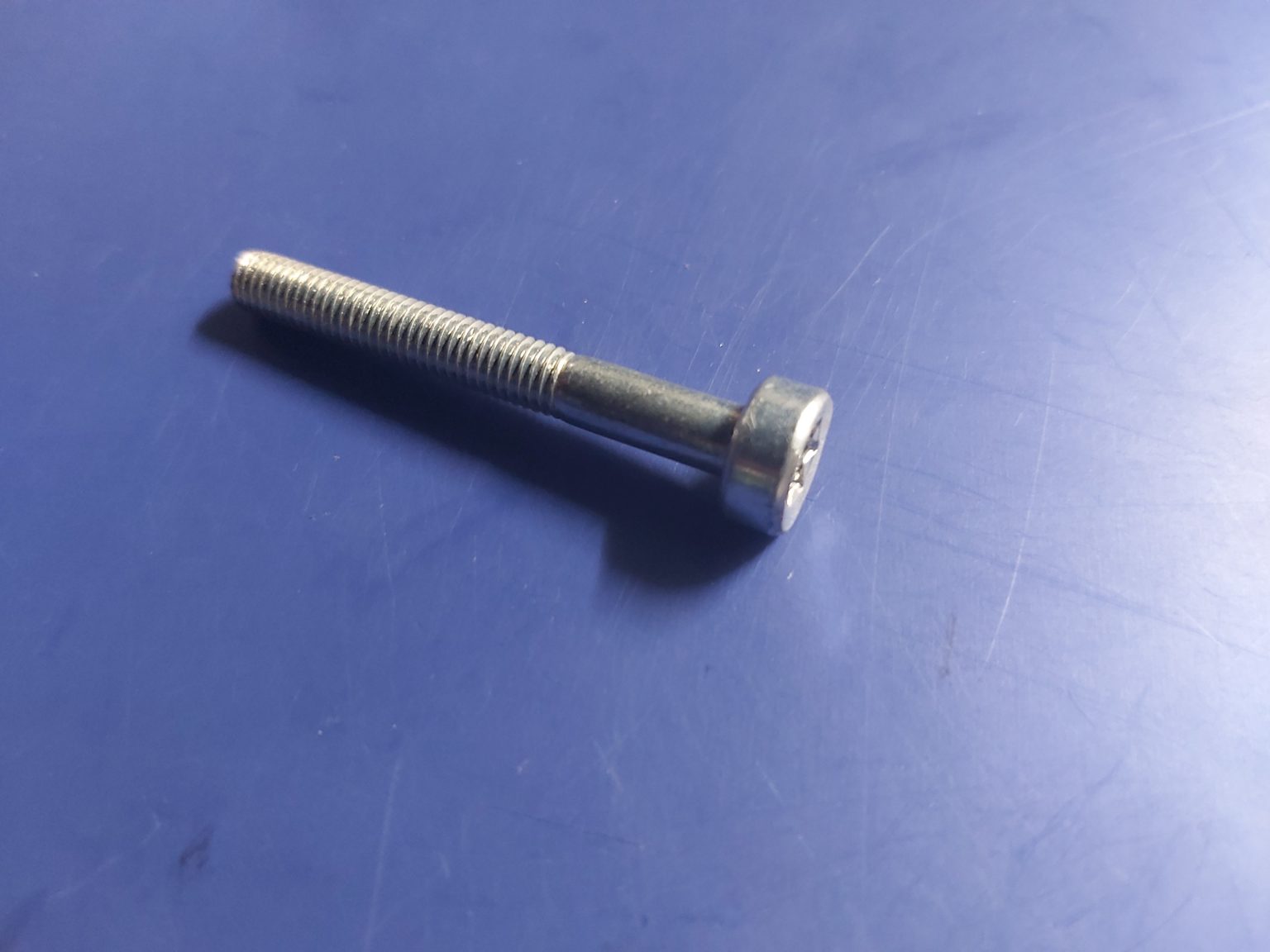 STIHL 5 x 40 Bolt - Chainsaw Parts World