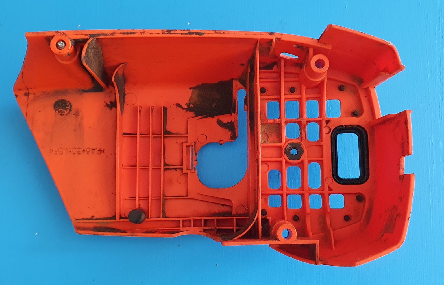 OLEO MAC 947, 952 Engine Cover - Chainsaw Parts World