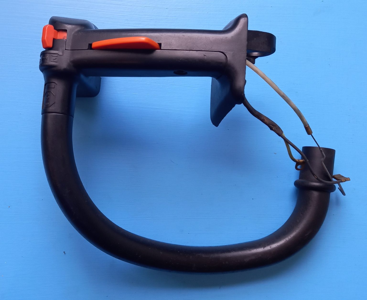 Stihl Handle Throttle Assembly Complete 019T, MS190T - Chainsaw Parts World