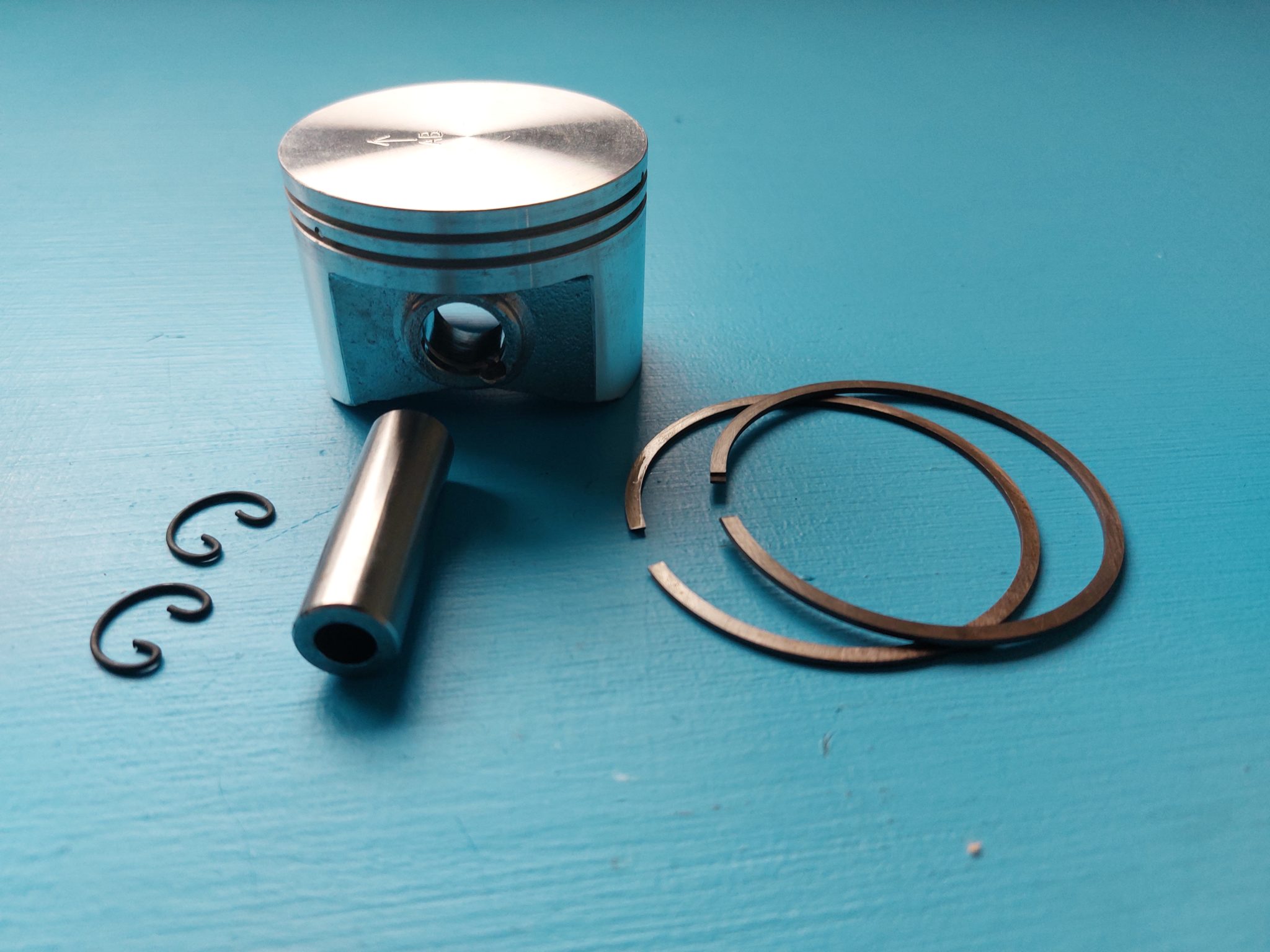 Stihl MS500i Piston Assembly 54mm - Chainsaw Parts World